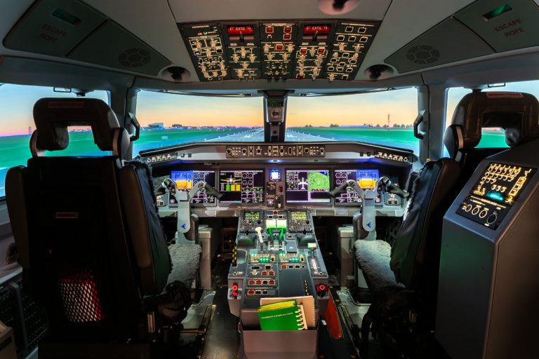 E190-E2 - KLM Flight Academy